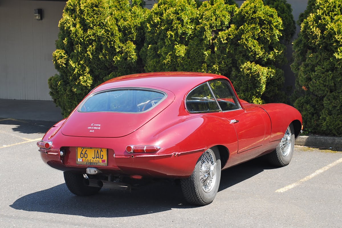 Jaguar E-type technical specifications and fuel economy